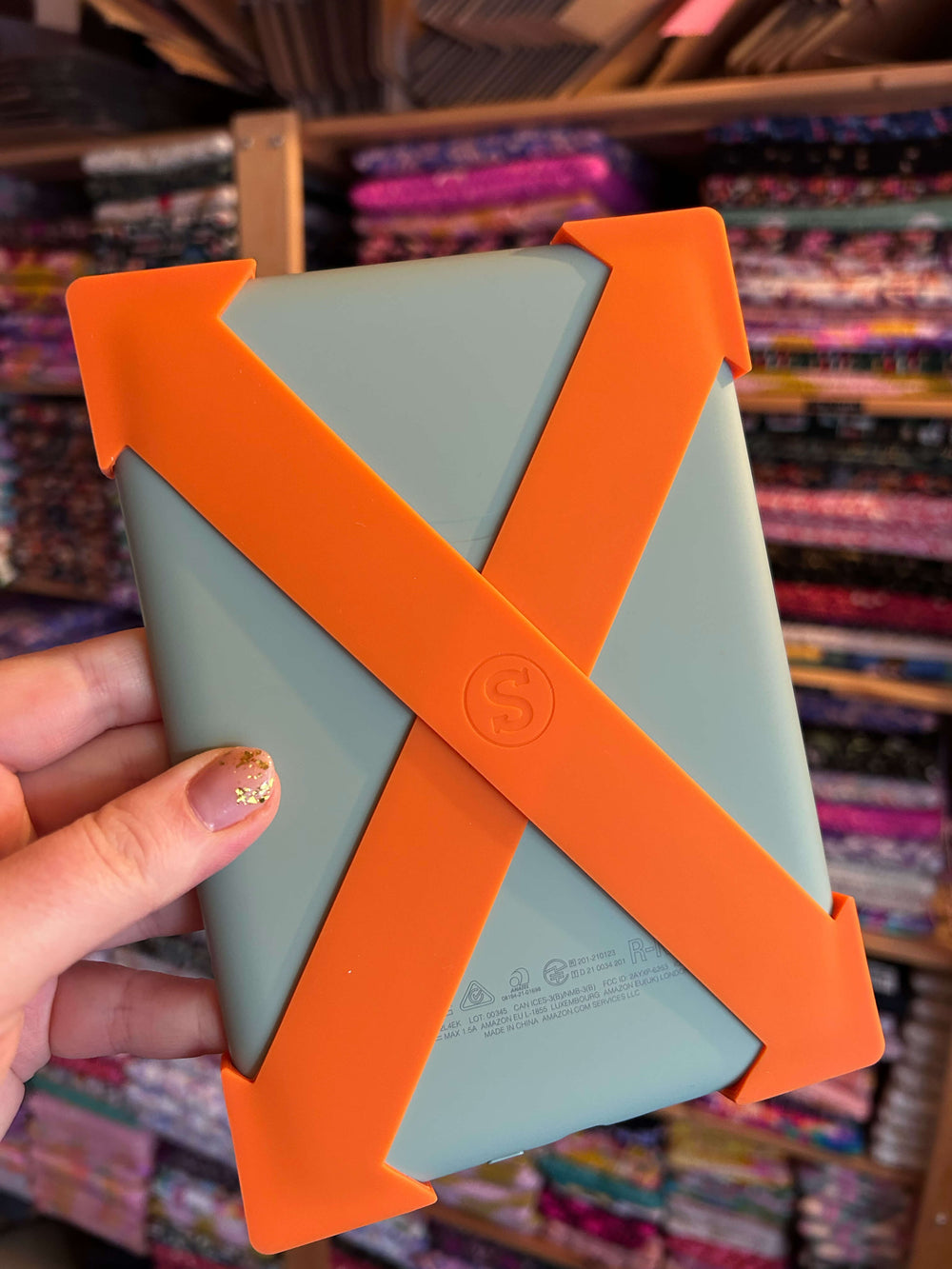 Strapsicle Kindle + Kobo straps – Paper and Word